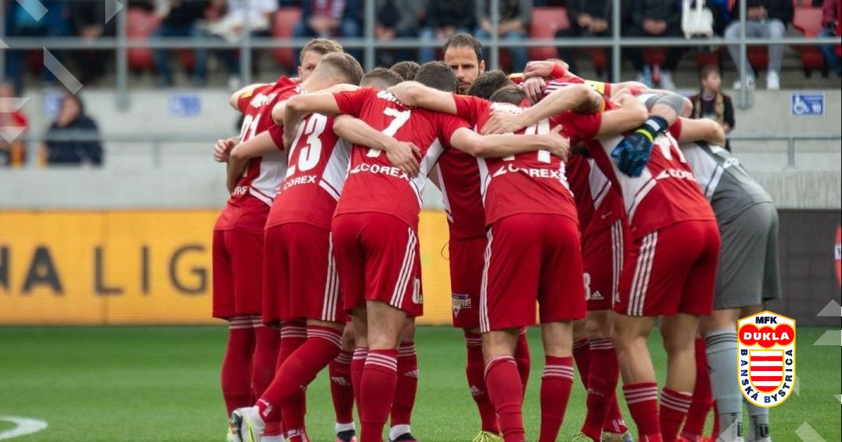 Dukla odcestovala na sústredenie do Prahy | MFK Dukla Banská Bystrica